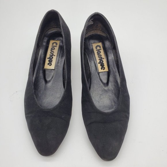 Classique | Shoes | Vintage Classique Black Heel Shoes With Gold ...